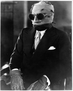 Who’s the lunatic behind those sunglasses? - The Eyewear Blog